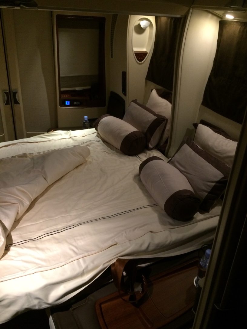 Singapore Airlines Meluncurkan KrisPay, Baca Disini Sebelum Menukarkan ...