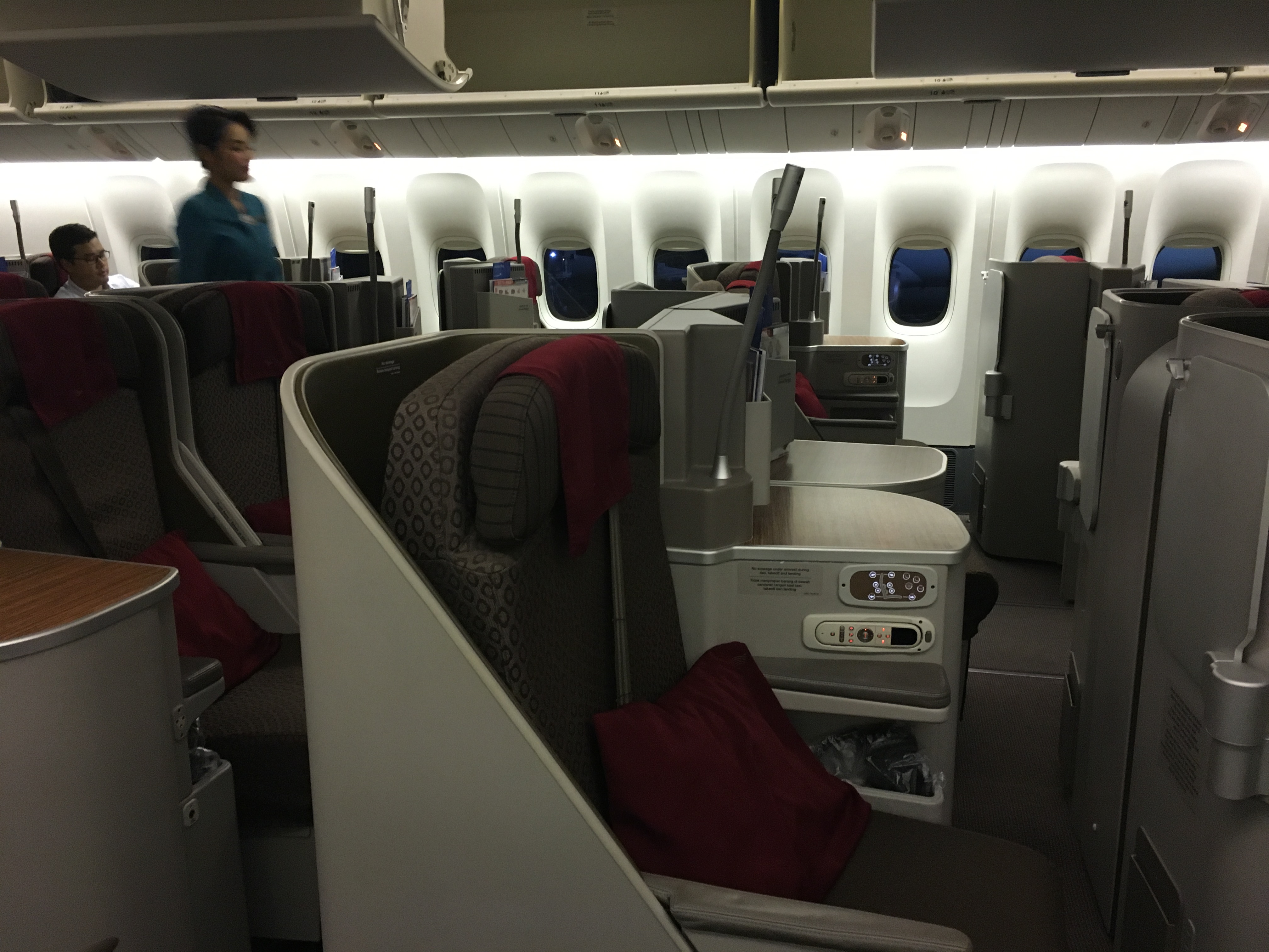Ulasan: Garuda Indonesia Business Class 777-300ER Denpasar Bali to ...