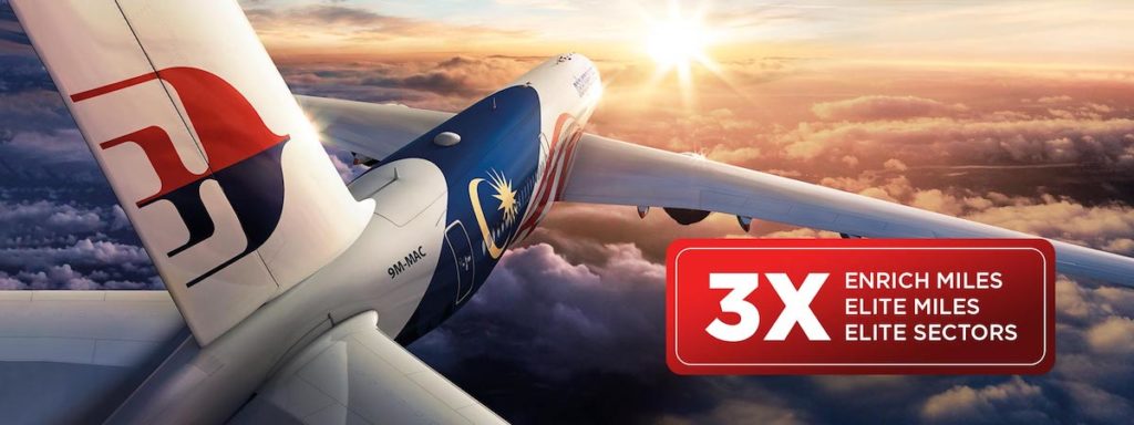 Dapatkan Status Oneworld Emerald (Akses Lounge First Class Cathay ...