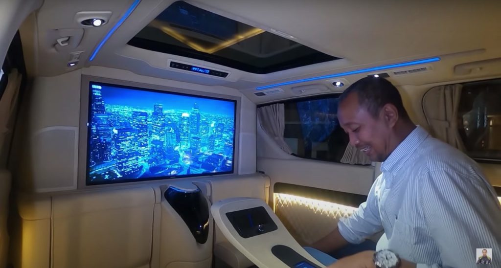 (Video) Mobil ala First Class Pesawat Untuk Sehari-hari - PinterPoin