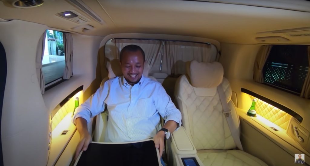 (Video) Mobil ala First Class Pesawat Untuk Sehari-hari - PinterPoin