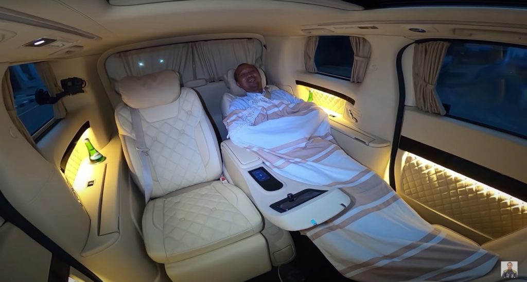 (Video) Mobil ala First Class Pesawat Untuk Sehari-hari - PinterPoin